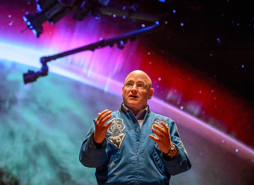 Get a double dose of 'Year in Space' lore from astronaut Scott Kelly
